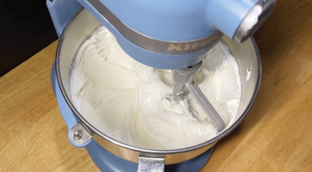 Royal Icing With Meringue Powder: The BEST Royal Icing Recipe