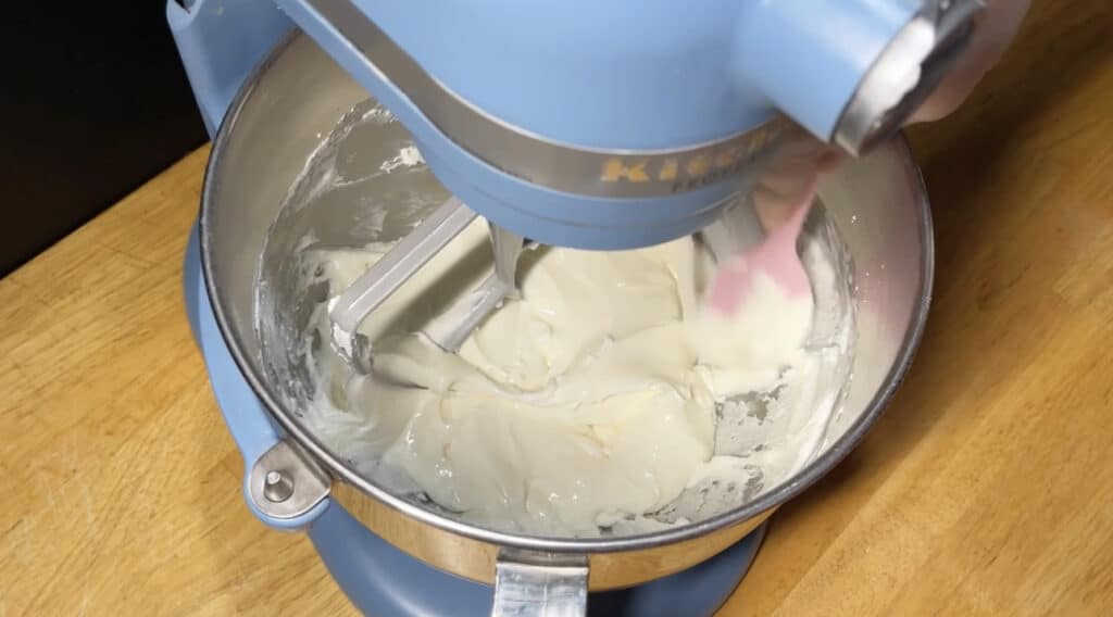 Royal Icing With Meringue Powder: The BEST Royal Icing Recipe