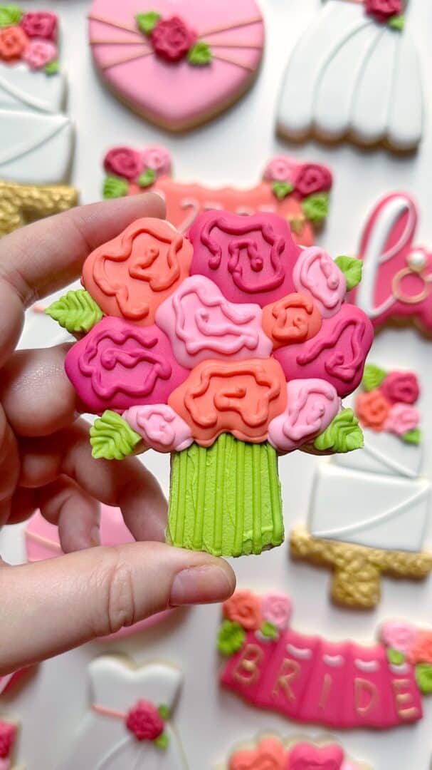 Left-Handed Cookie Decorating: Tips You Didn't Know You Needed!
