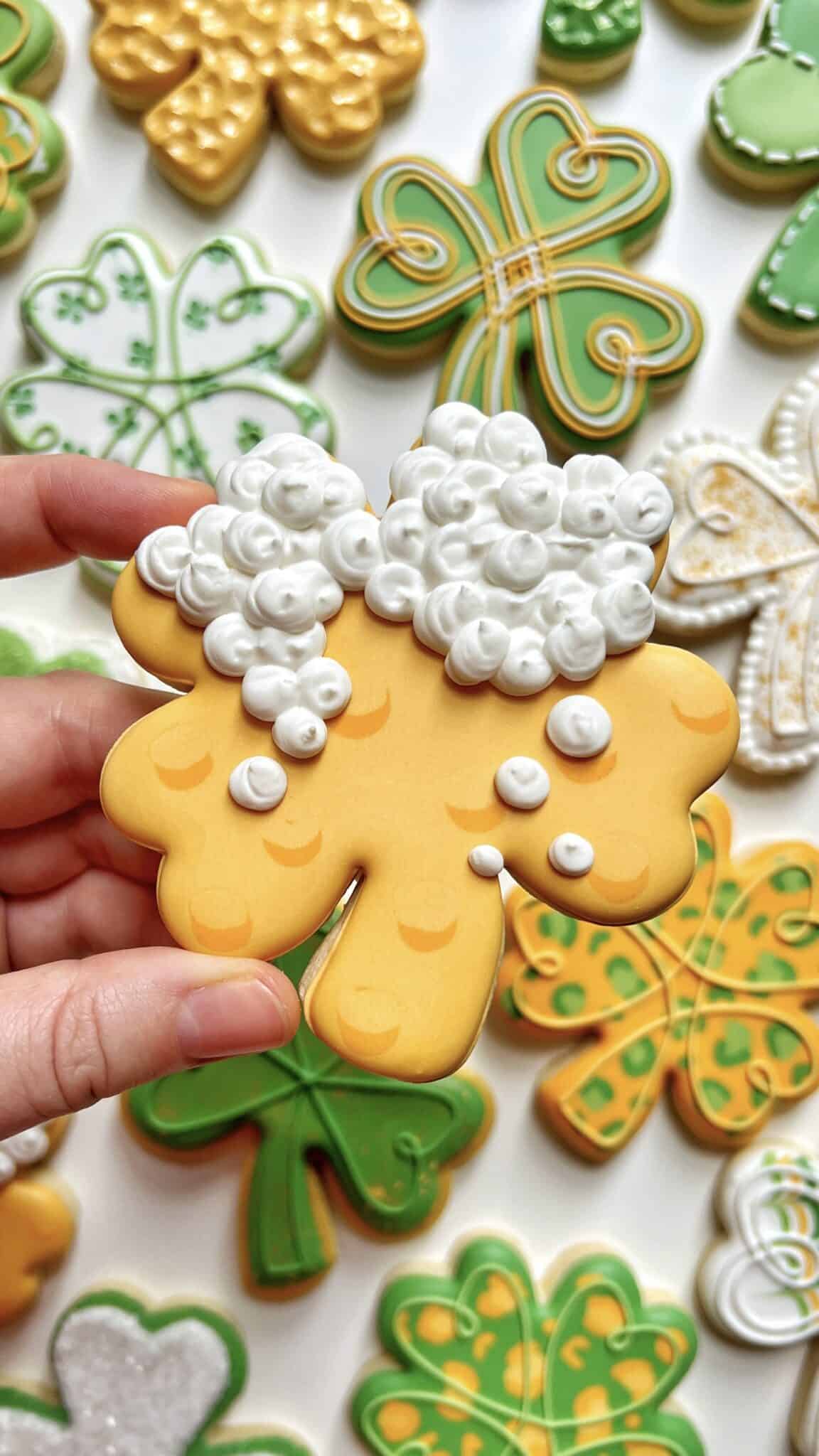 Royal Icing Consistencies: From Flood to Piping Consistency
