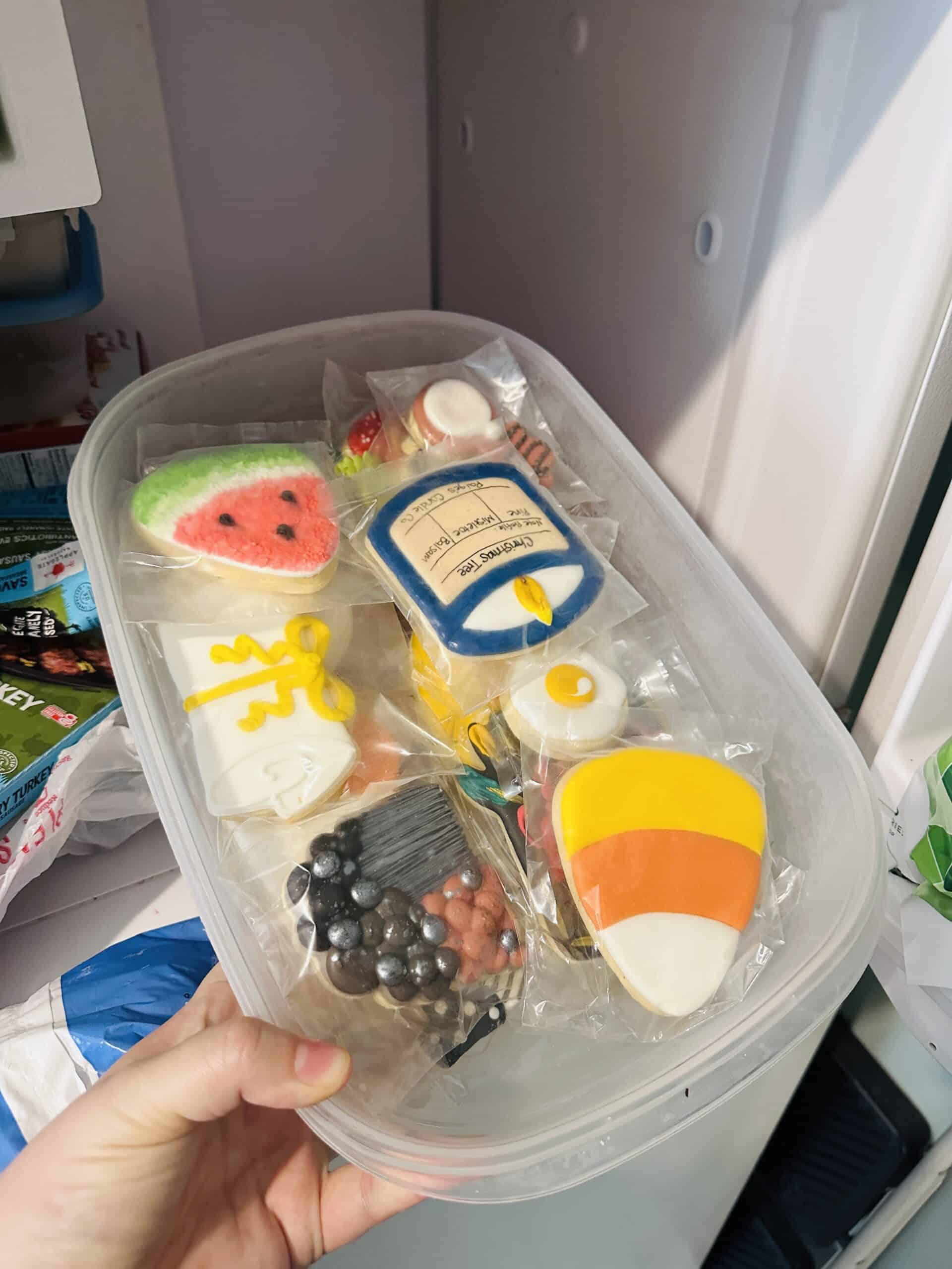 Can You Freeze Decorated Sugar Cookies? How To Store Royal Icing Cookies