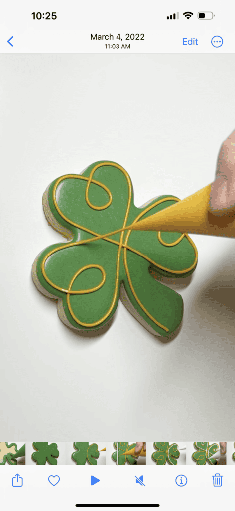 Cookie Decorating Practice Sheets + Piping Tips & Tricks